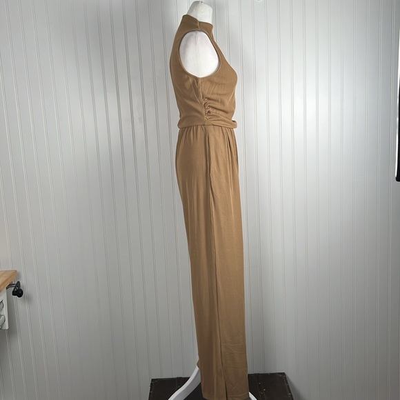 PrettyGarden | Pants & Jumpsuits | New Pretty Garden Sleevless Jumpsuit ...